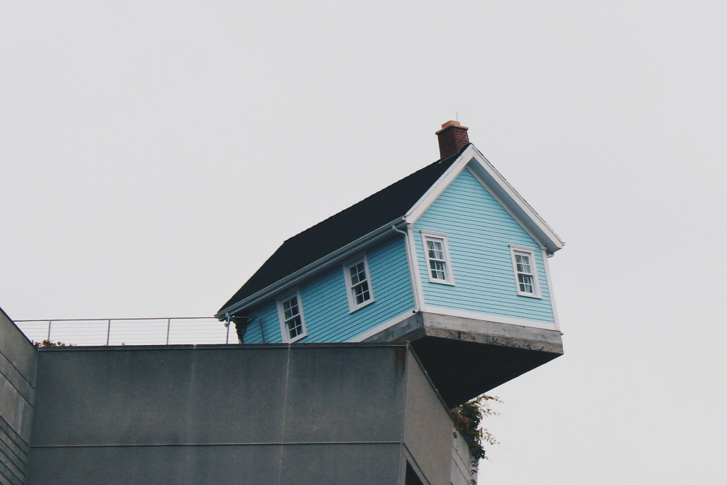 A Sense of Dread: Bipolar Disorder - Amy Dodd Pilkington